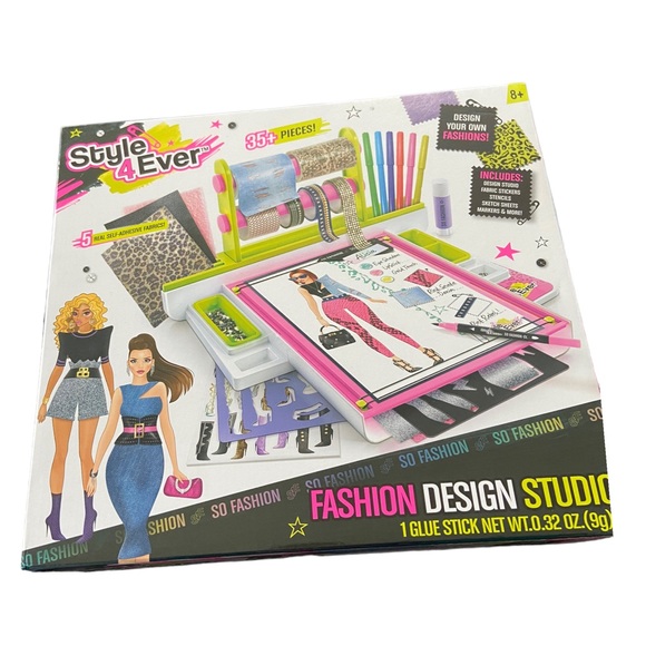 style 4 Ever | Toys | Style 4 Ever Fashion Design Studio 35 Pieces ...